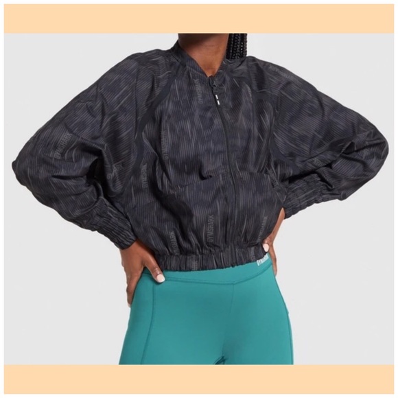 Gymshark | Jackets & Coats | Authentic Gymshark Windbreaker Crop Jacket ...